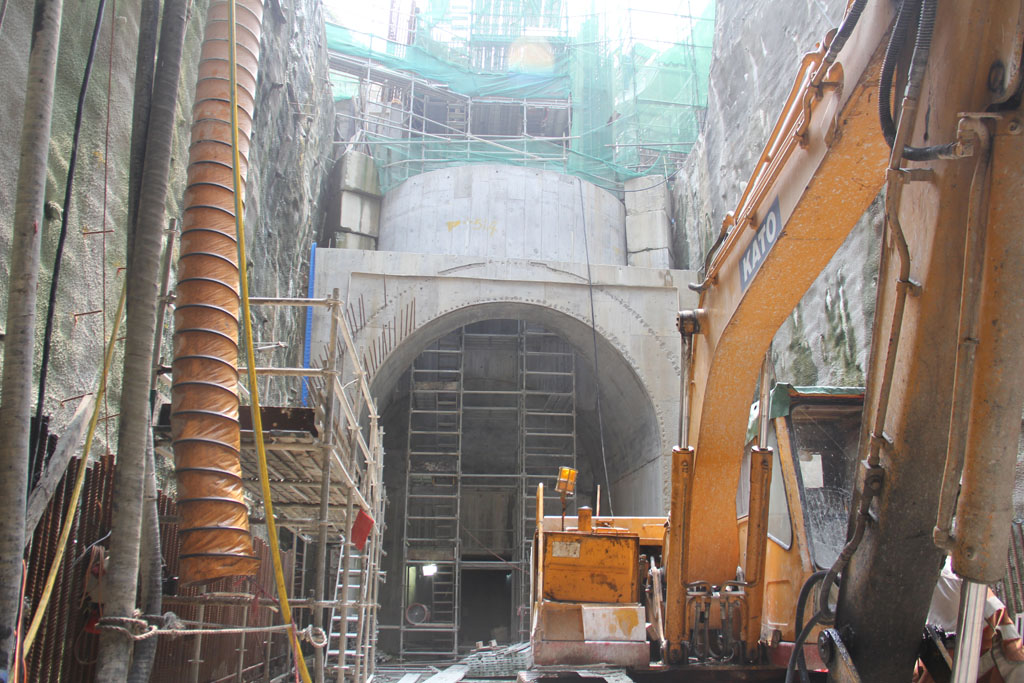 Untitled Document [www.dsd.gov.hk]