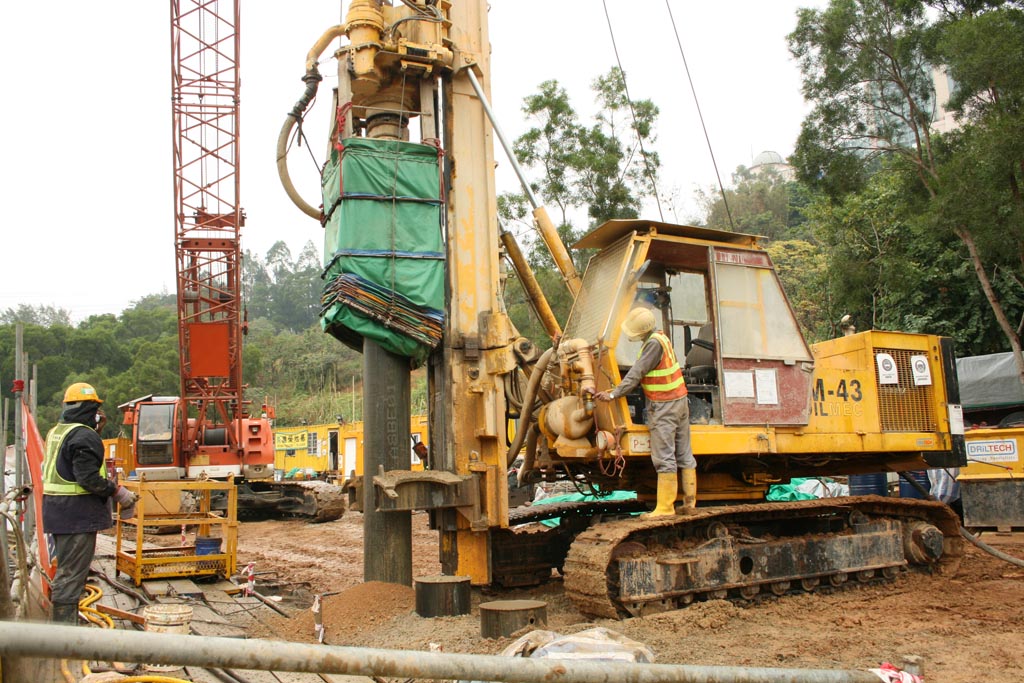 Untitled Document [www.dsd.gov.hk]