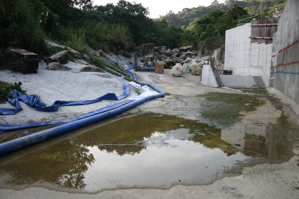 Untitled Document [www.dsd.gov.hk]